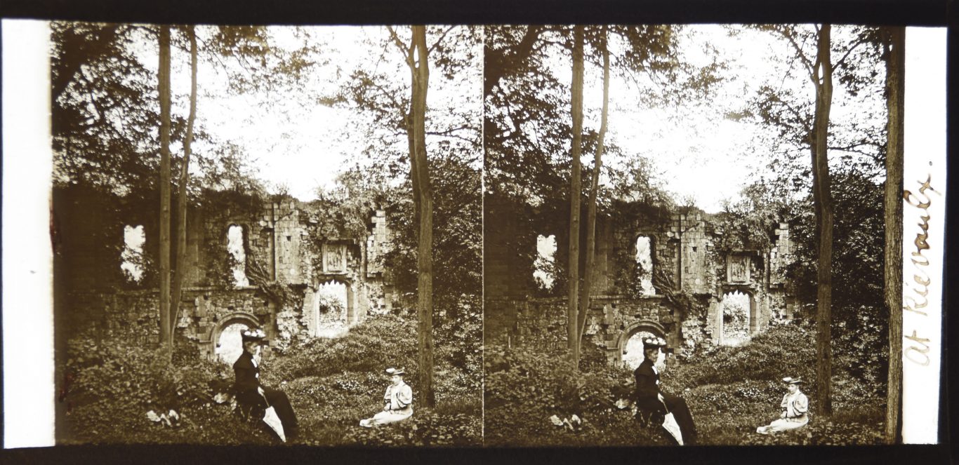 Victorians’ ‘virtual reality’ showcased in photographs at ruined abbey ...