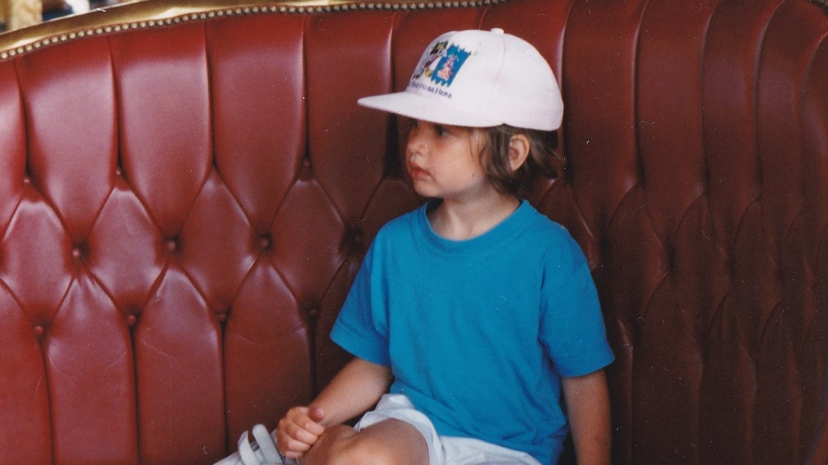 This transgender man documented his amazing journey on YouTube for over ...