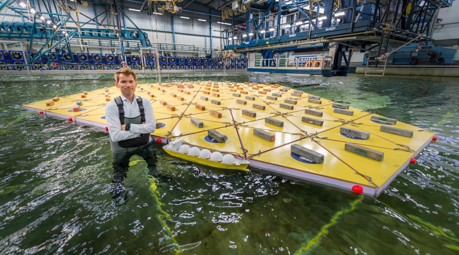 Researchers in the Netherlands are developing a huge floating island to ...