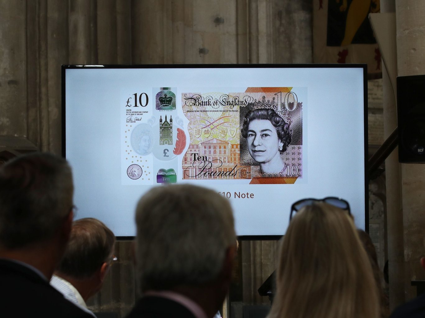 Banknote featuring Jane Austen unveiled 200 years after her death ...