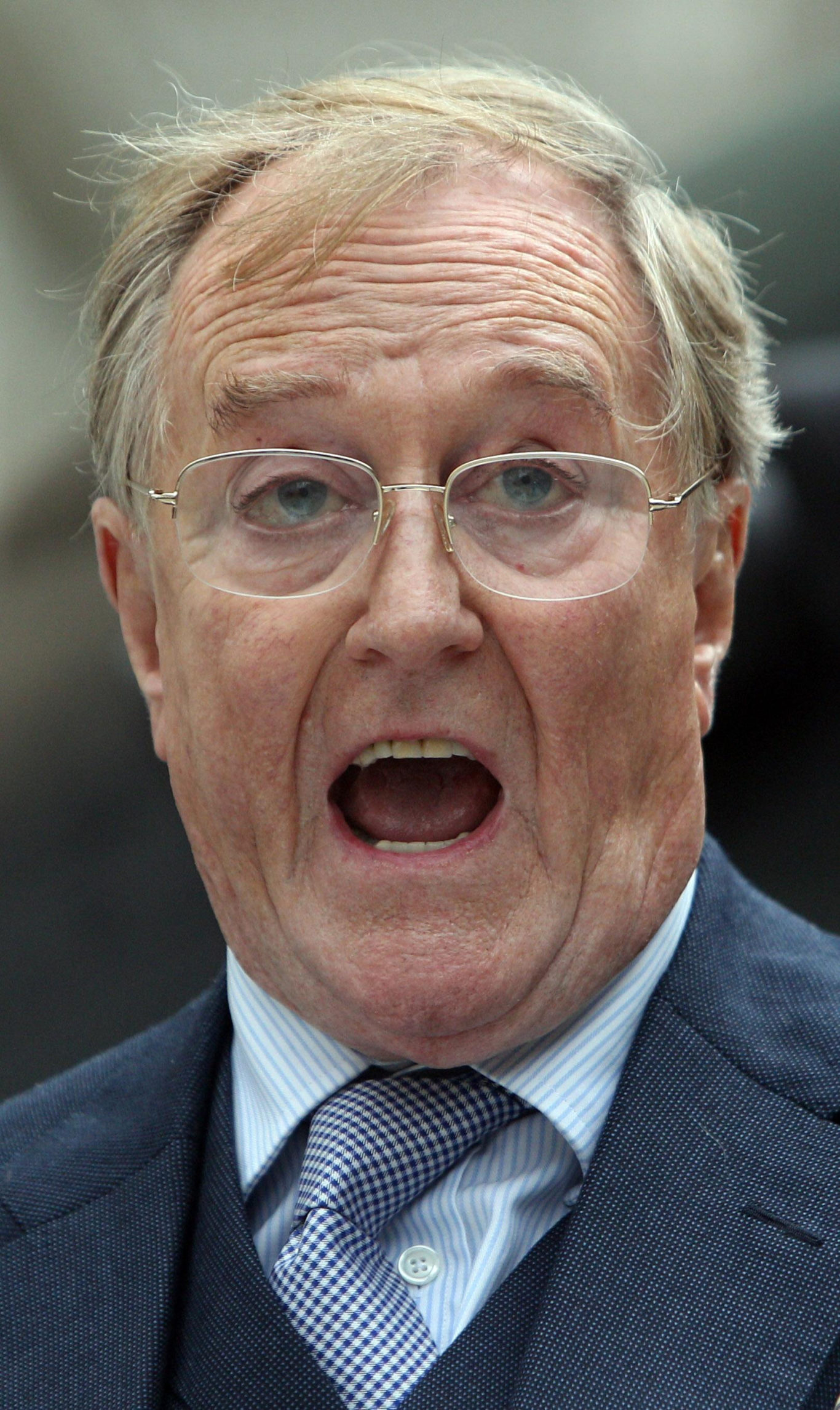 Robert Hardy remembered as ‘gruff, elegant and twinkly’ as he dies at ...