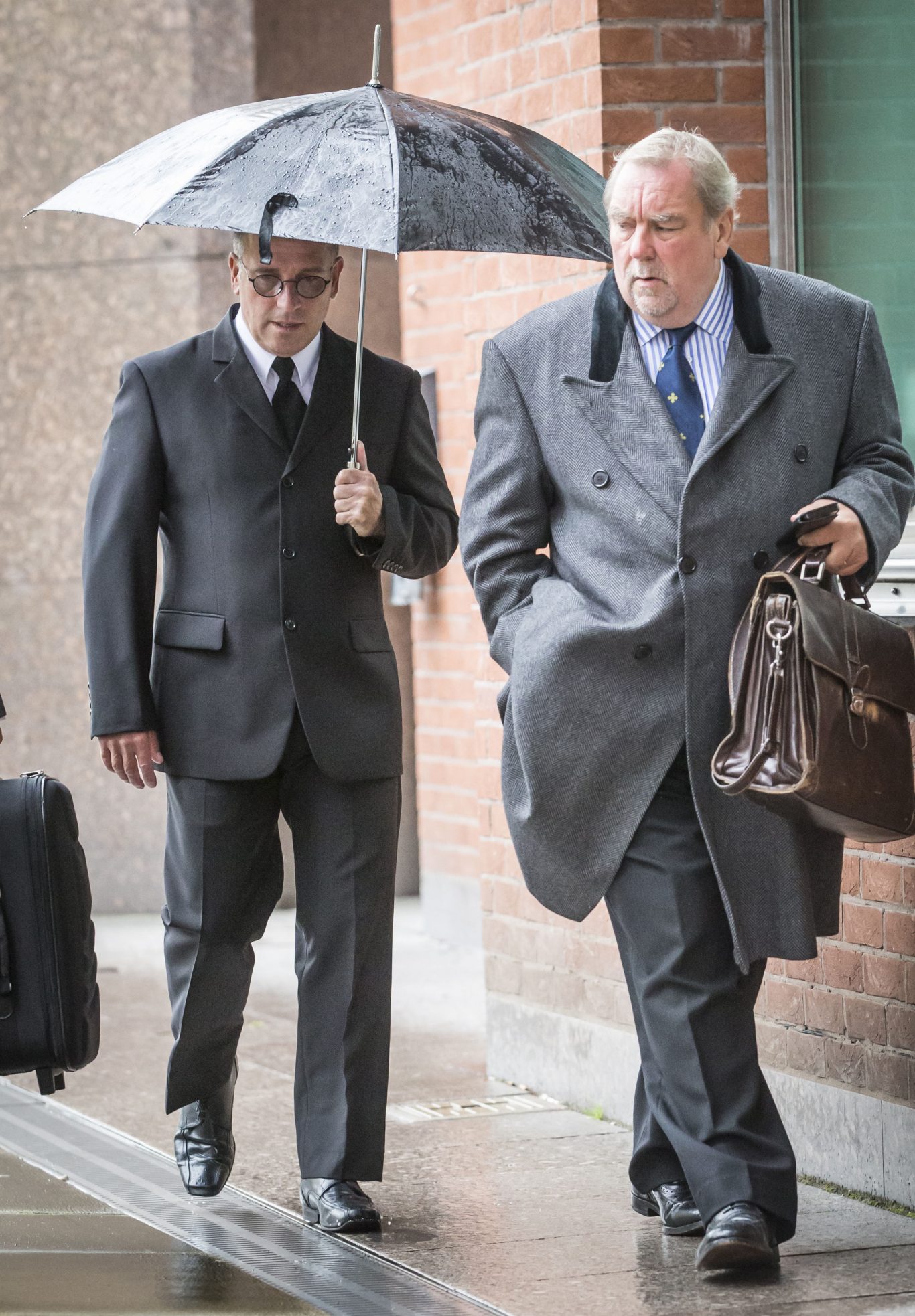 ‘Team deviant’ police helicopter observer jailed for filming sex act ...