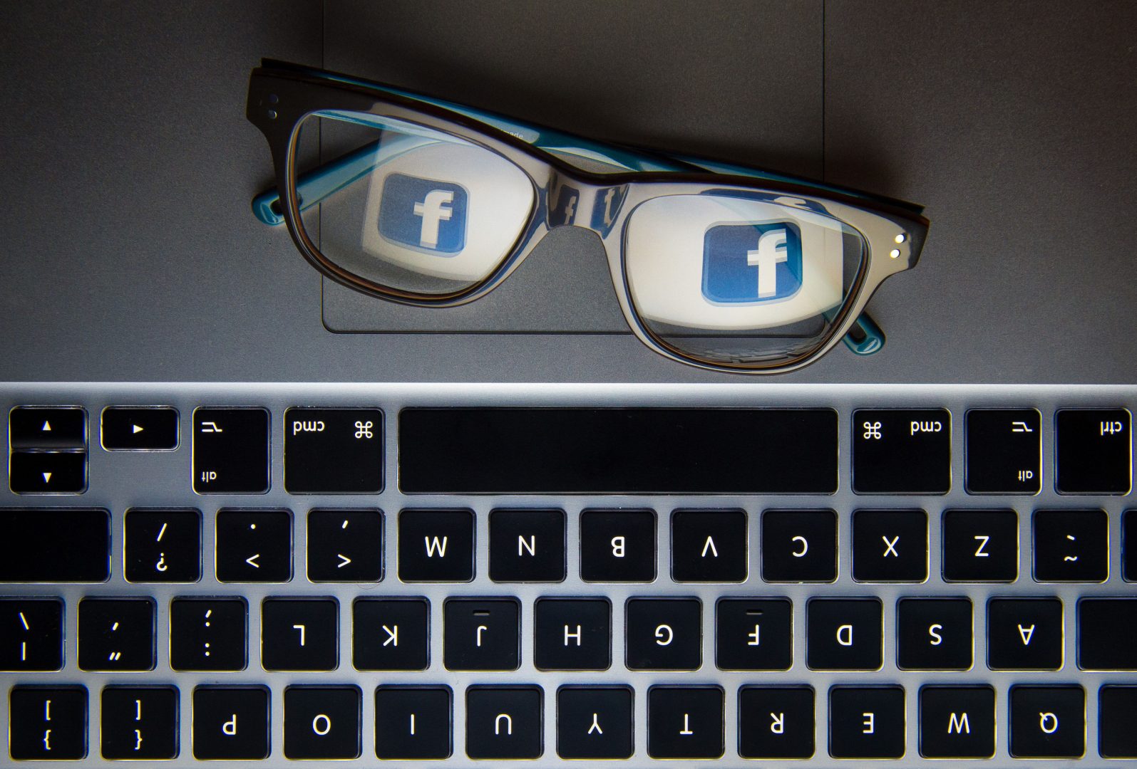 Facebook: Russia-linked posts ‘reached’ 126 million users - Jersey ...