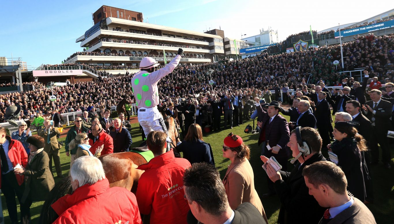 Ruby Walsh suffers broken leg in Punchestown fall - Jersey Evening Post