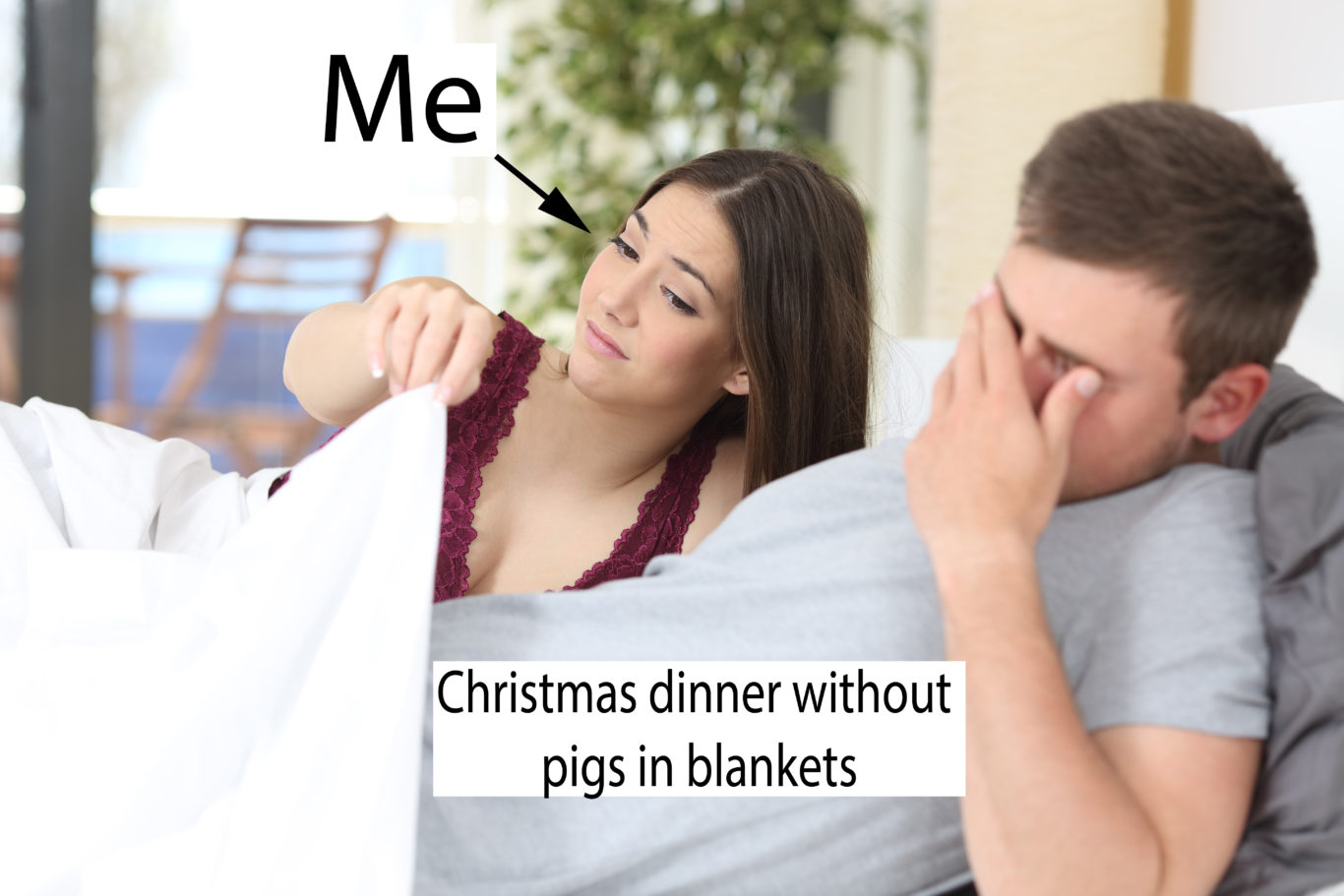 The 14 memes of Christmas, as told by 2017’s favourite stock couple ...