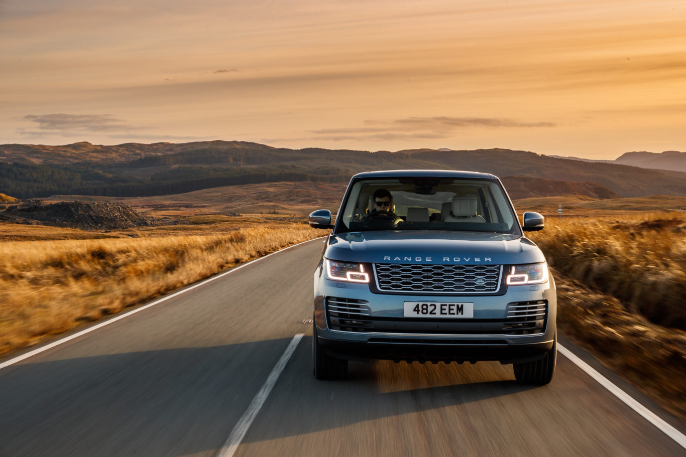First Drive: Plug-in Range Rover makes a lot of sense in the city, but ...
