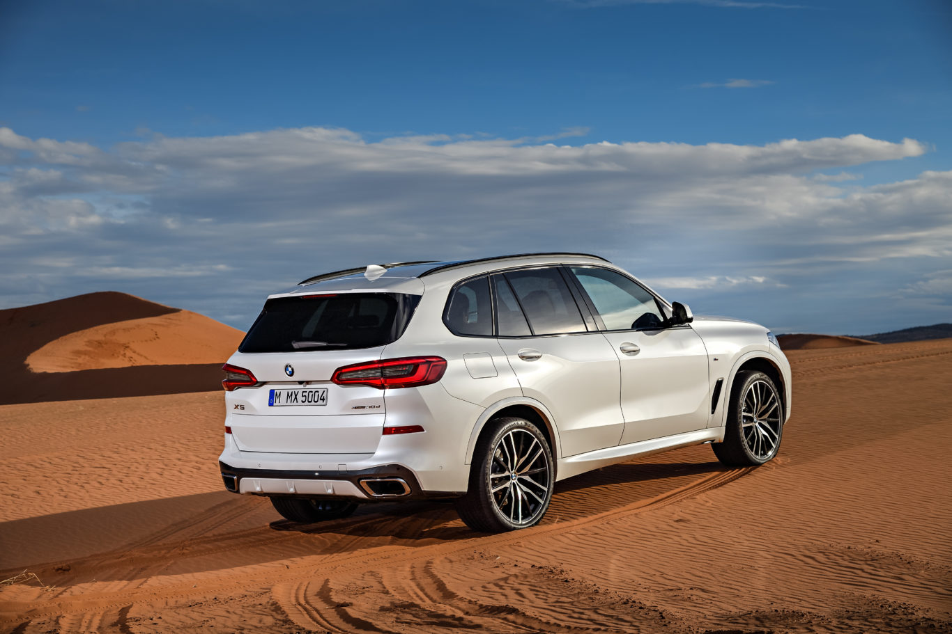 Fourth-generation BMW X5 revealed | Express & Star