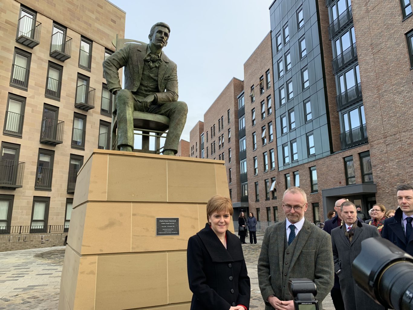 Charles Rennie Mackintosh statue unveiled in Glasgow - Jersey Evening Post