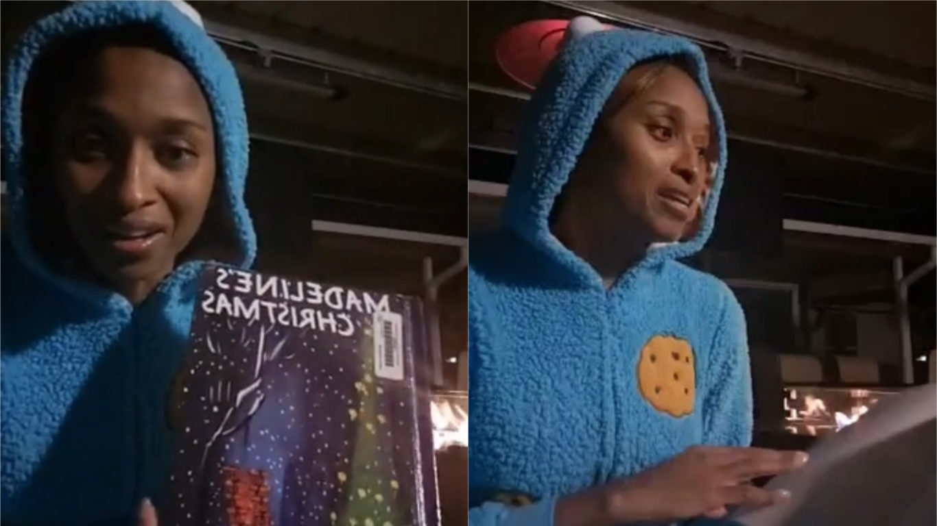 Teacher who reads bedtime stories via Facebook Live draws thousands of ...