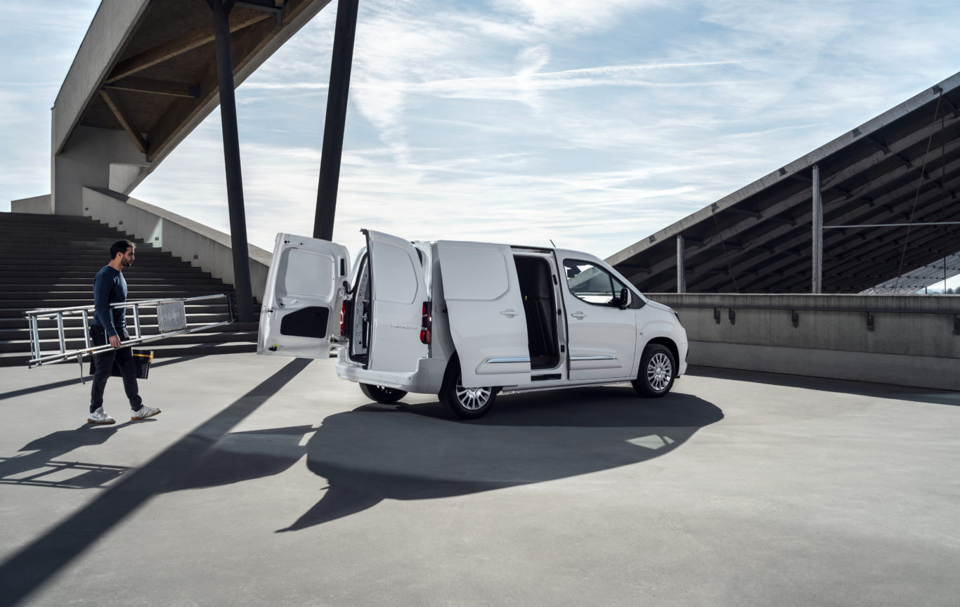 Toyota unveils Proace City compact van | Shropshire Star