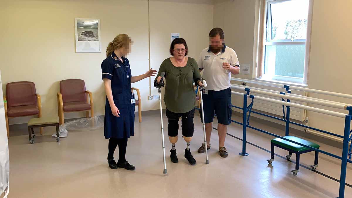 NHS nurse who lost limbs to sepsis dubs stumps “beautiful” as ...