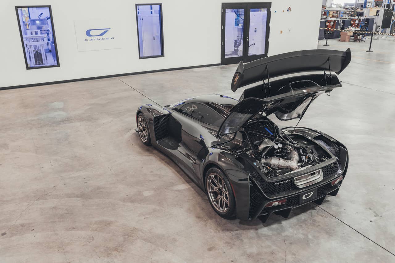 The Czinger 21C is a 270mph hypercar with a 3D-printed chassis ...
