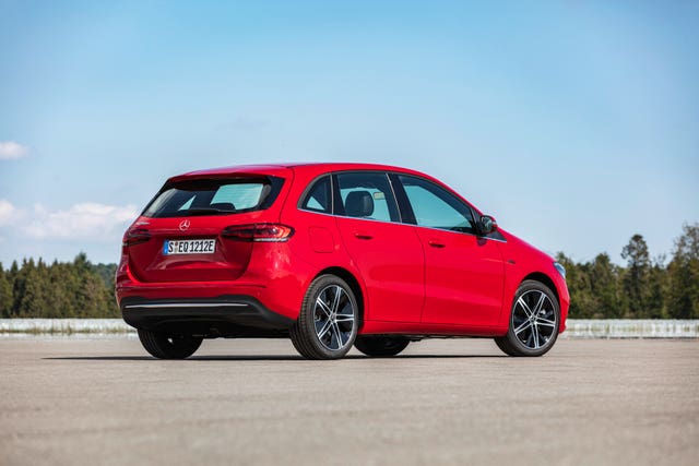 Pricing and specifications for Mercedes B250e plug-in hybrid announced ...