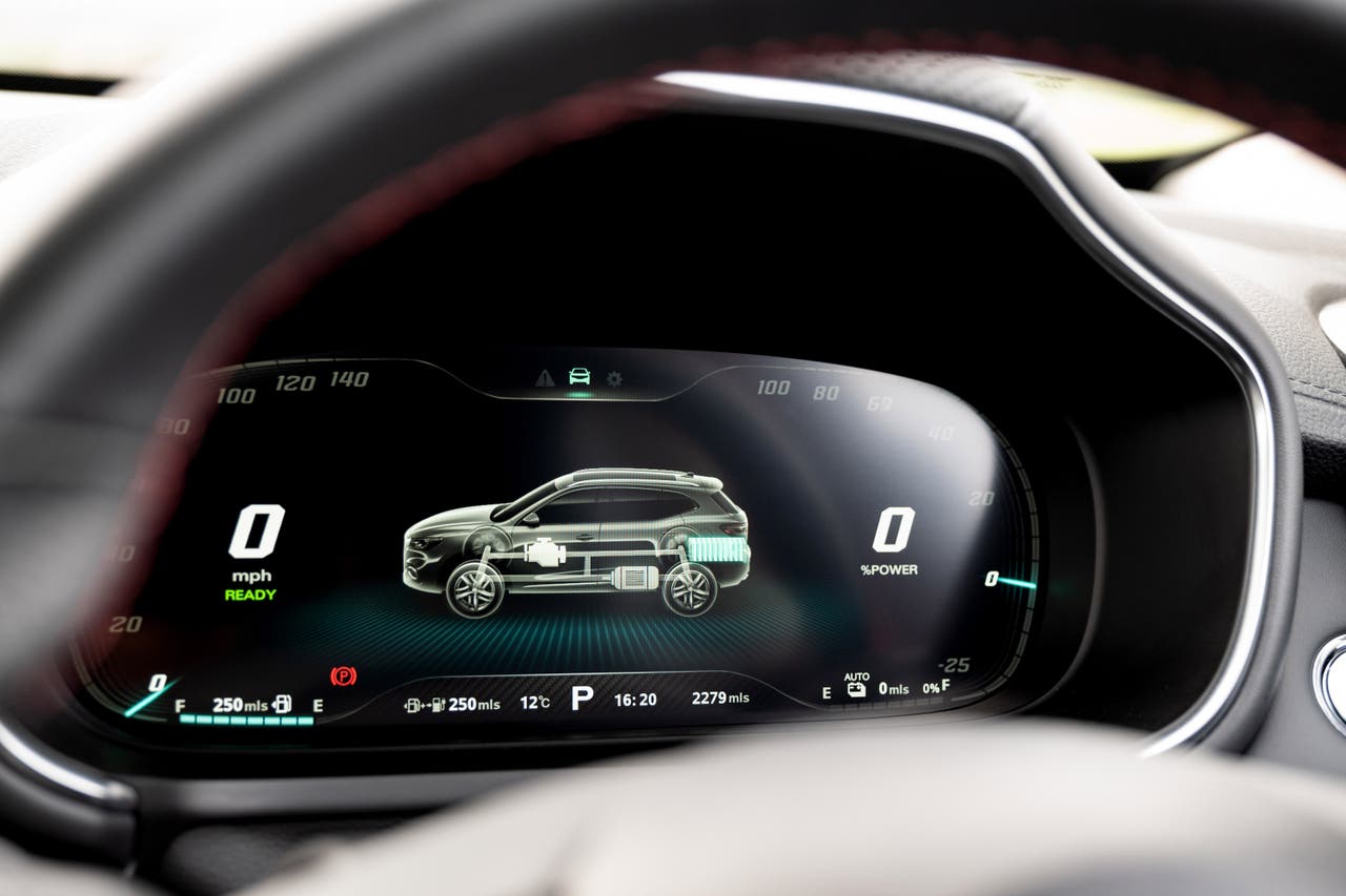 First drive: The MG HS PHEV brings electrification to this family SUV ...