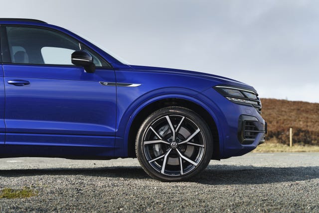 First Drive: Can Volkswagen’s Touareg R successfully blend performance ...