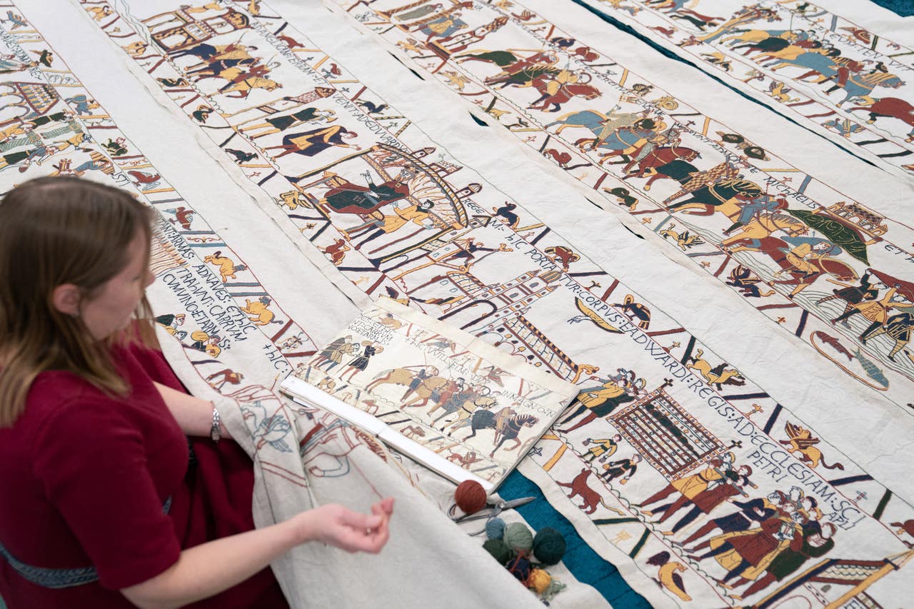 Bayeux Tapestry replica challenge giving grey hairs to primary school ...