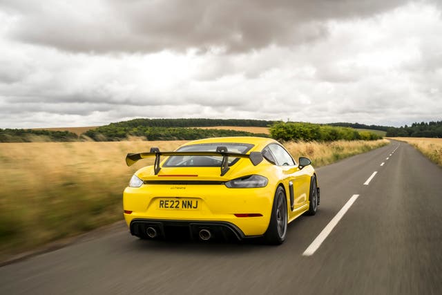First Drive: Porsche’s 718 Cayman GT4 RS arrives to make sports car ...