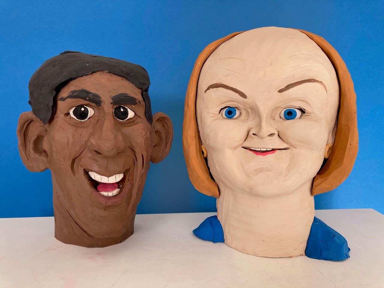 Sculpture of Liz Truss with forehead which ‘stands out’ has people in ...