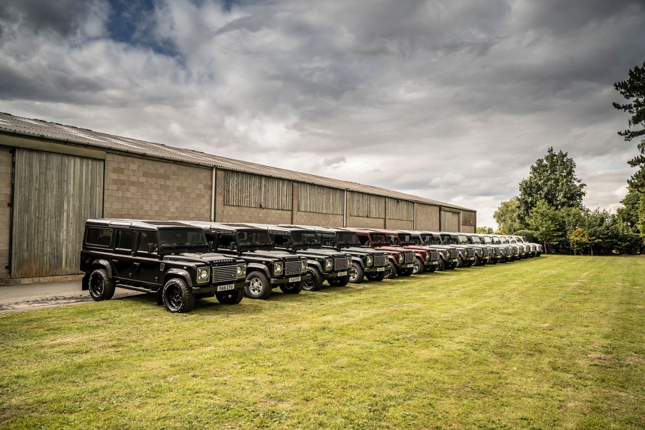 Sixteen ‘factory-fresh’ classic Land Rover Defenders being offered for ...