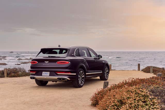 Bentley launches ‘business class’ rear seat option after one customer’s ...