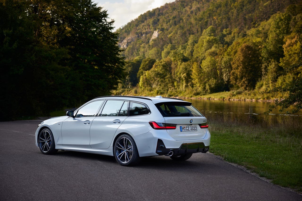 First Drive: Is the updated BMW 3 Series Touring still the supreme ...