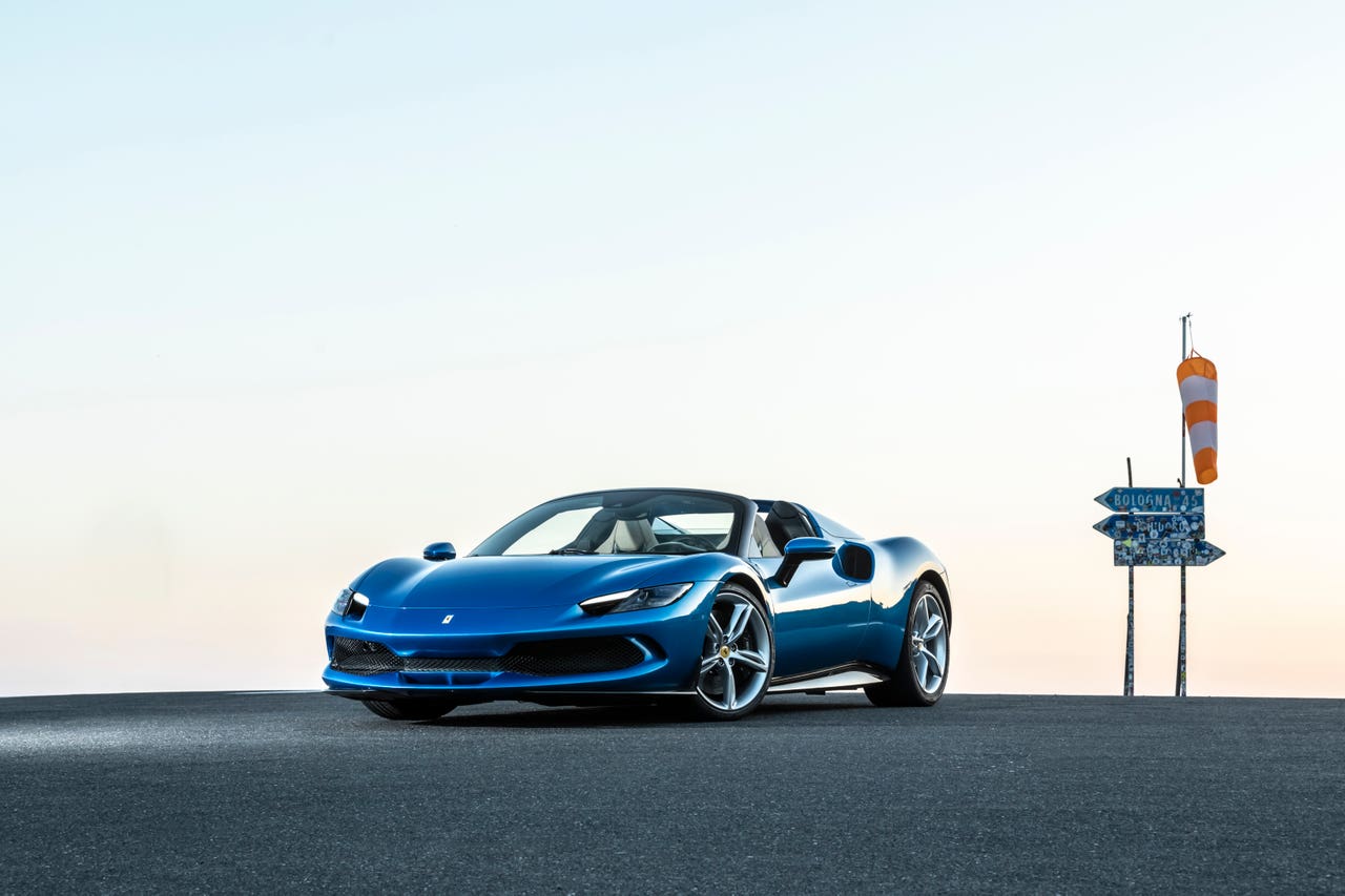 First Drive: The Ferrari 296 GTS is a convertible supercar without ...