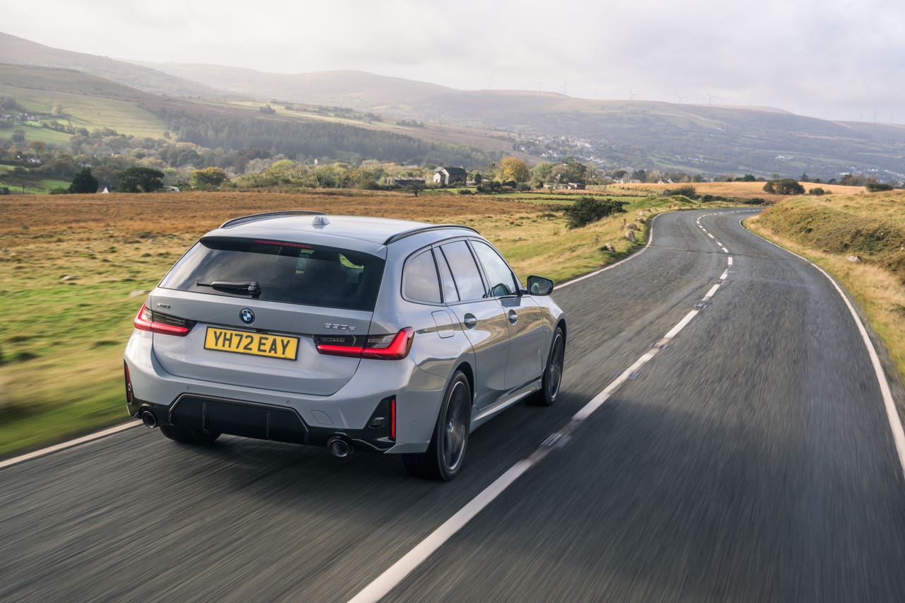 UK Drive: BMW’s 330e Touring combines performance, space and efficiency ...