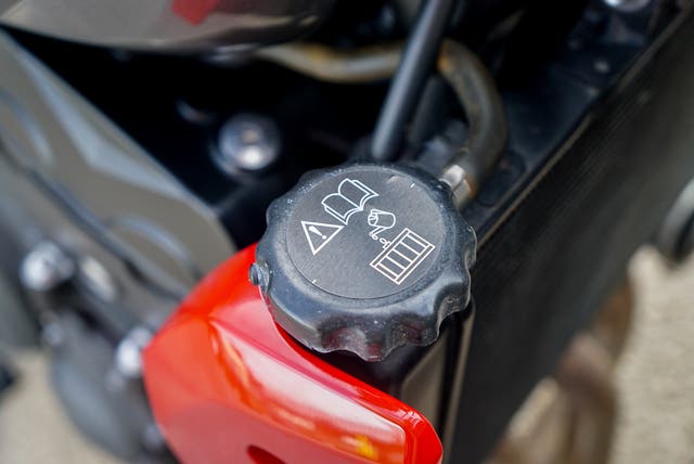 What do I need to know about passing my motorcycle test: Module 2 ...