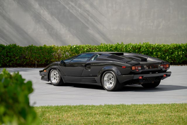 Lamborghini Countach with just 155 miles on the clock heads to auction ...