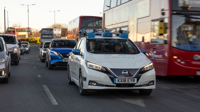 How do autonomous cars work and what do you need to know about them ...