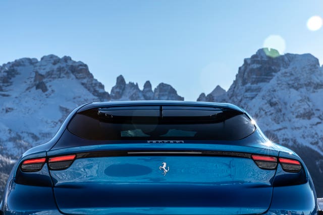 First Drive: The Purosangue is here to send Ferrari into a new era ...