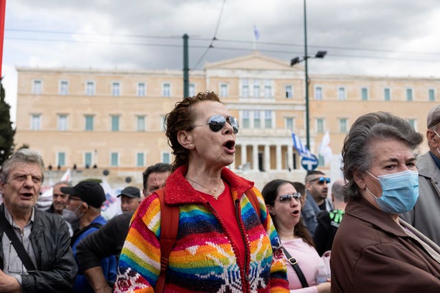Thousands take part in new Greece protest over train crash safety fears ...