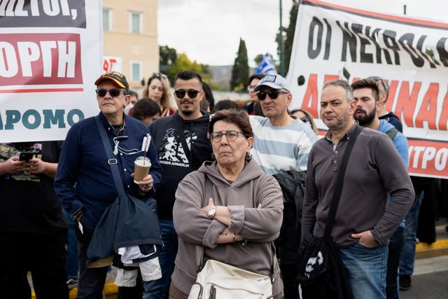 Thousands take part in new Greece protest over train crash safety fears ...
