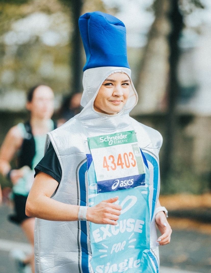 Eco-conscious jogger dons water bottle costume every day to raise ...