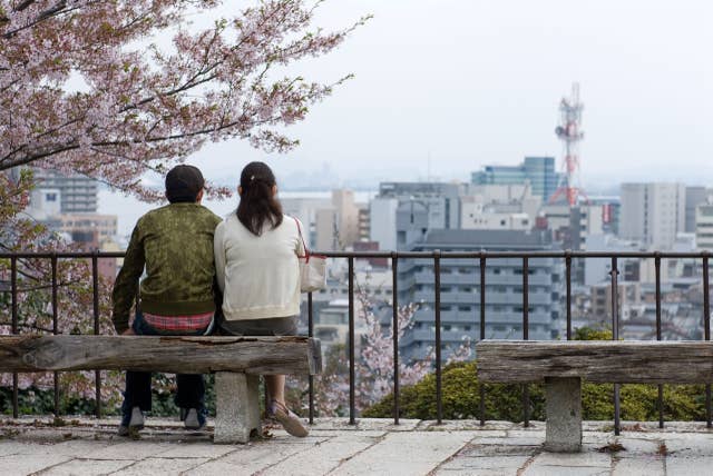 Japan proposes measures to boost marriage and birth rates | LBC