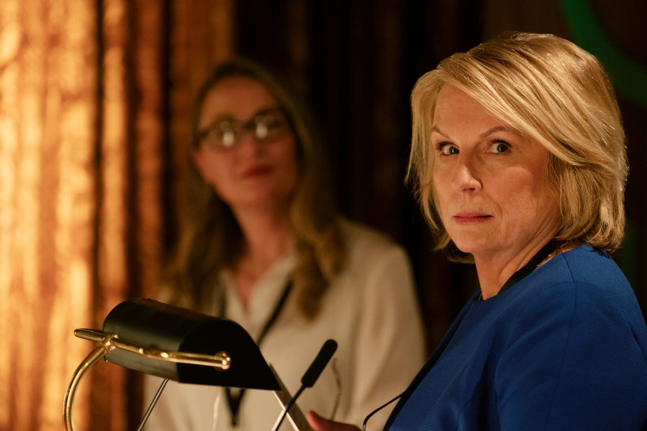 Schwimmer: Jennifer Saunders is ‘absolutely fabulous’ in Intelligence ...