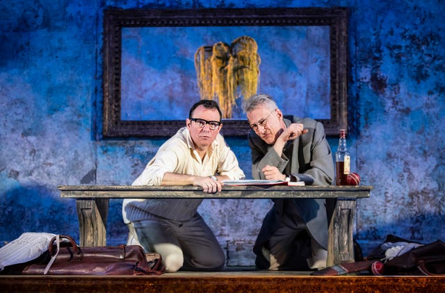 Stephen Tompkinson stars as playwright Samuel Beckett in first show ...