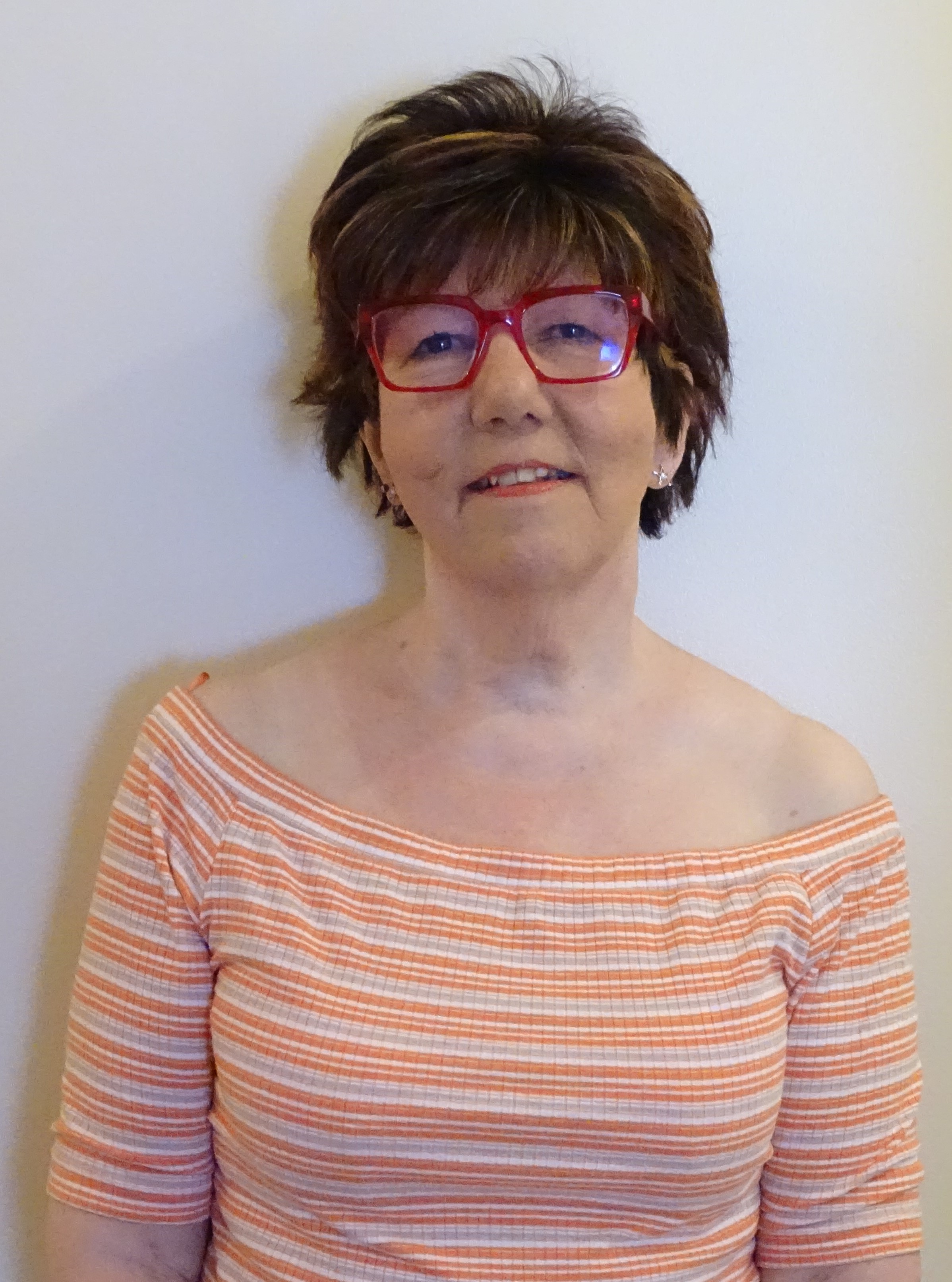 Travel fanatic who became agoraphobic after brother's Covid death finds ...