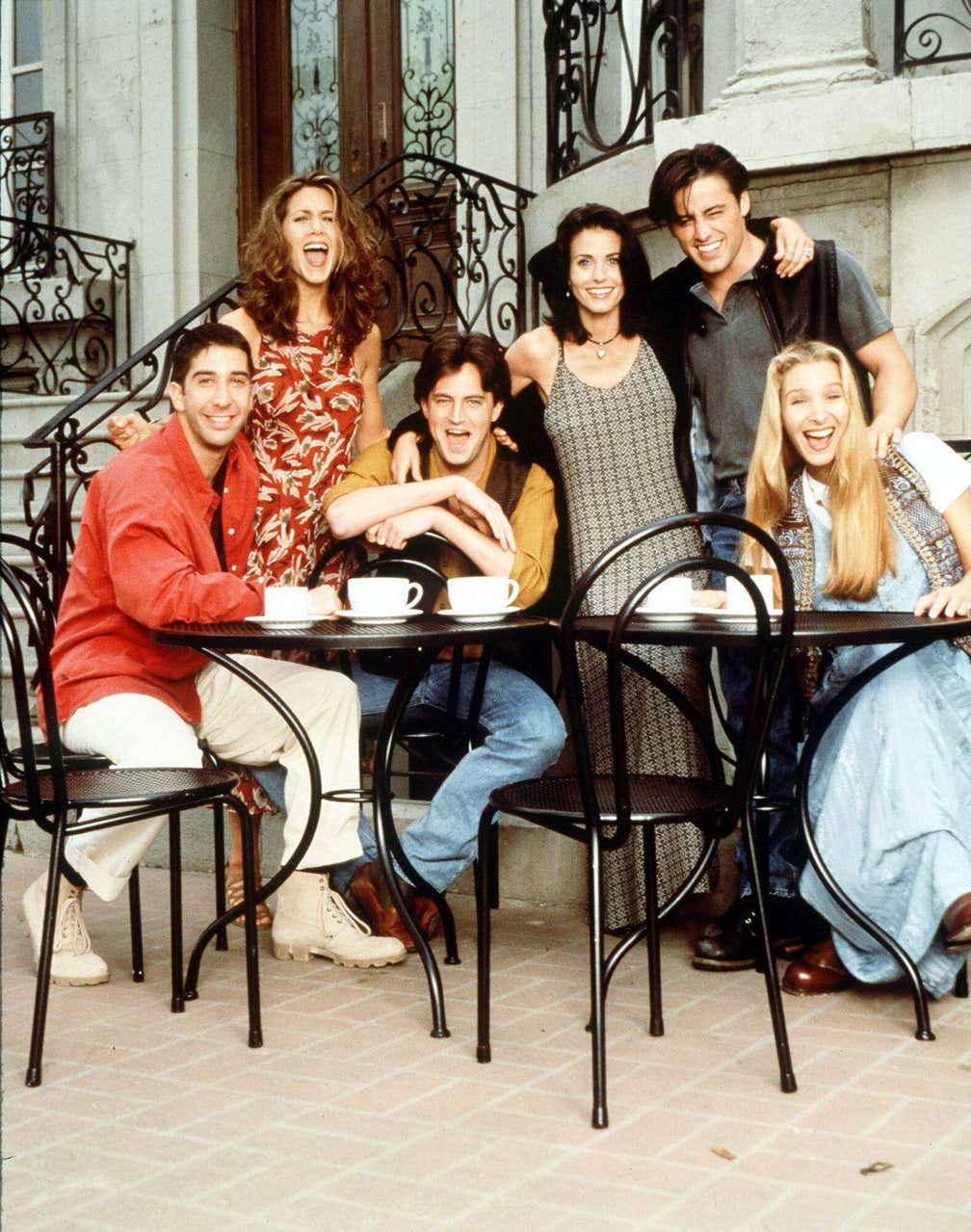 Lisa Kudrow reveals Friends cast reunited once between finale and ...