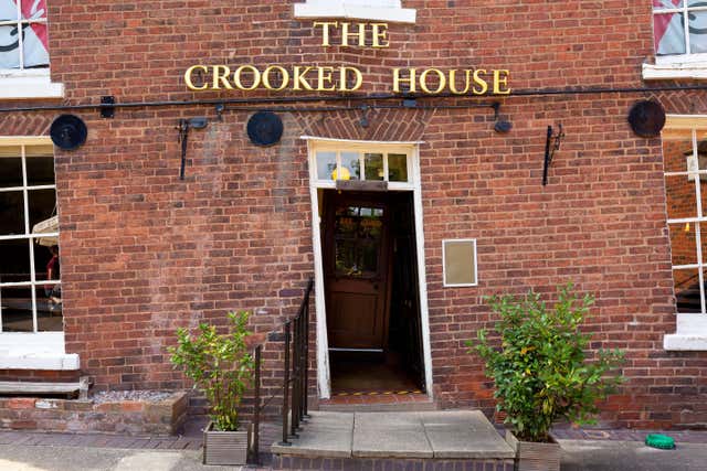 Fire rips through historic Crooked House pub days after sale to private buyer | Express & Star