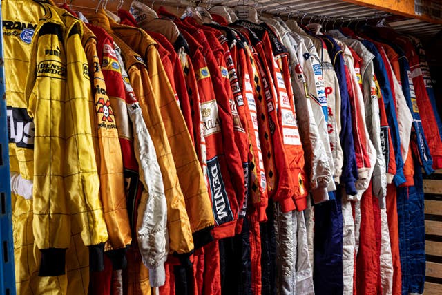 F1 legend Nigel Mansell selling off personal memorabilia from his now ...