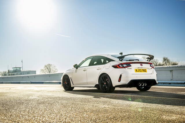 UK Drive: The Honda Civic Type R is one of the best hot hatches ever ...