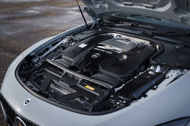 UK Drive: Can the Mercedes-AMG SL63 blend old-school mechanicals with ...