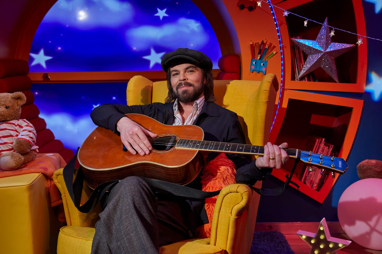Aquaman star Jason Momoa to feature in CBeebies Bedtime Story festive ...