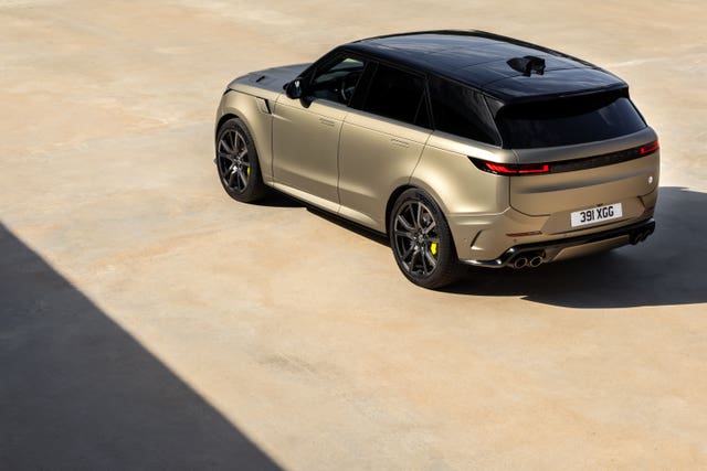 First Drive: The Sport SV pushes Range Rover dynamics to a new level ...