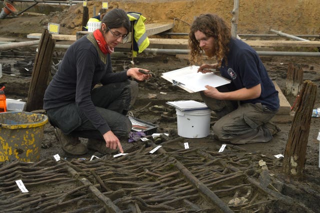 Bronze Age settlement is ‘amazing time capsule of a site’, says ...