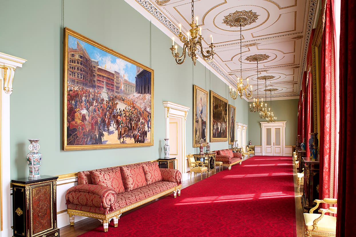 Buckingham Palace’s balcony room to open to public for first time ...
