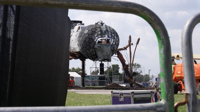 Glastonbury fans ready to have ‘minds blown’ by Arcadia’s flaming ...