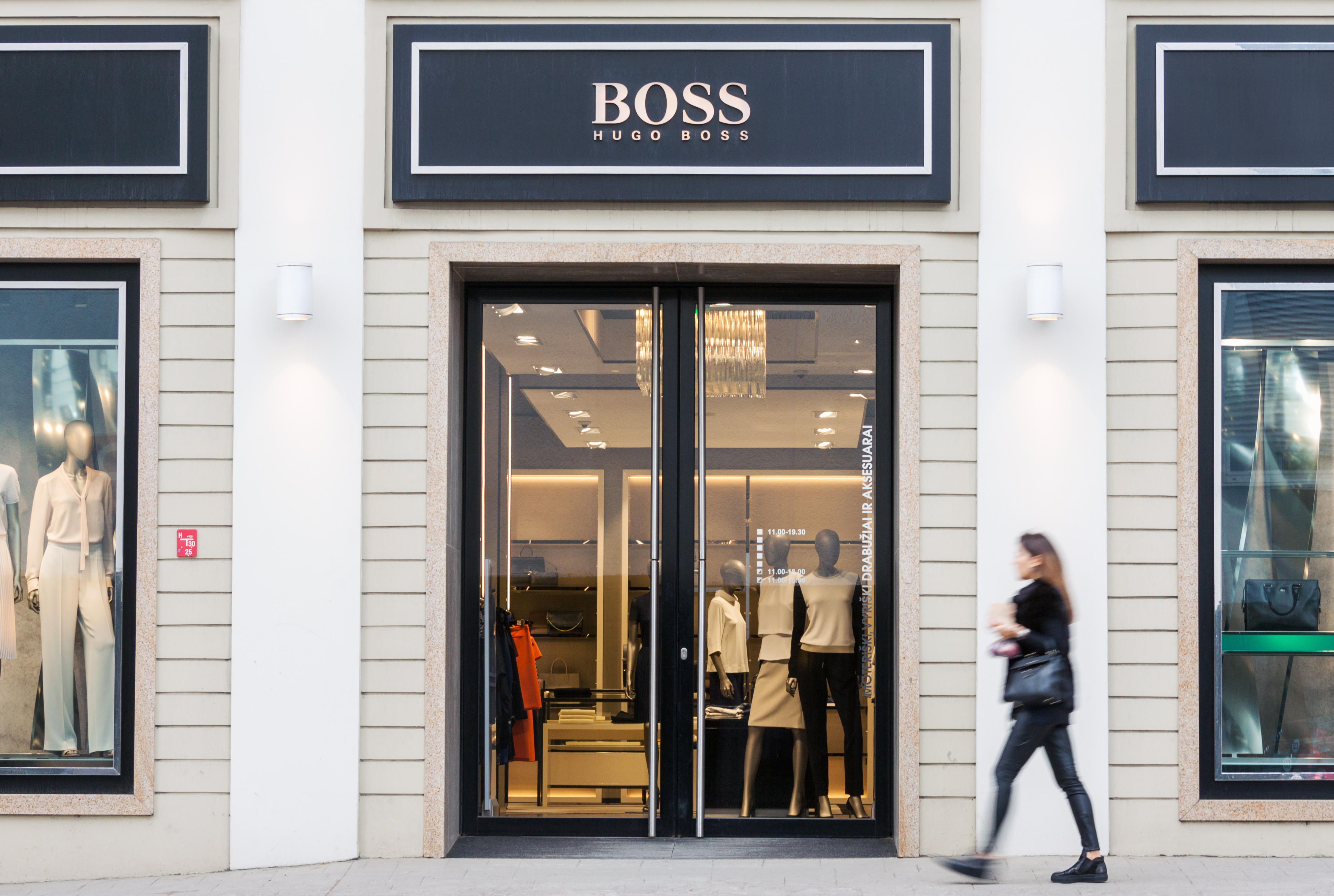 David Beckham appears in his first BOSS campaign - Entertainment ...