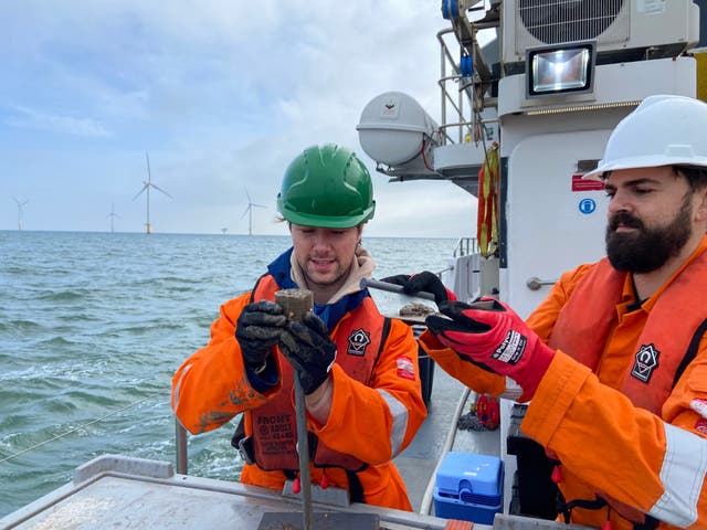 Scientists explore impact of offshore wind farms on seabed - Jersey ...